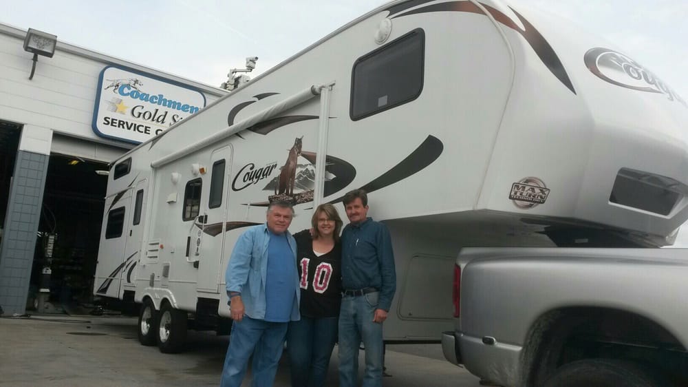 Midwest RV Center - 52 Photos - RV Dealers - 6200 Heimos Industrial ...