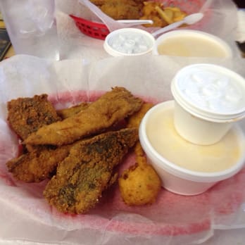 Captain Louis Seafood Restaurant | semashow.com