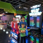 Times Square Entertainment - 56 Photos & 83 Reviews - Arcades - 402 W ...
