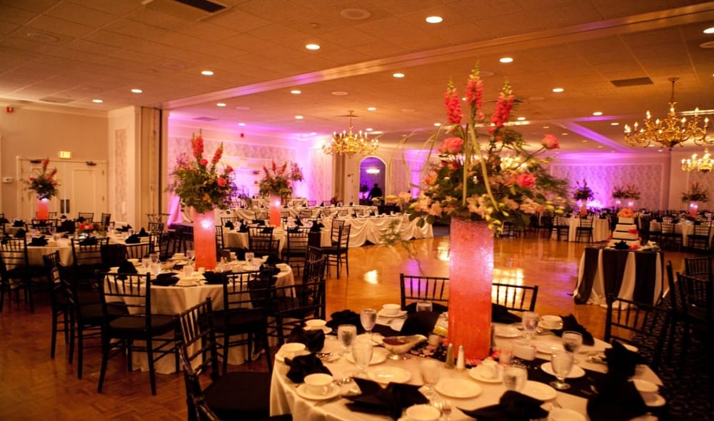 Lenzi’s - 10 Photos & 23 Reviews - Caterers - 810 Merrimack Ave, Dracut ...