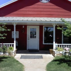 Crossroads Animal Hospital - 22 Reviews - Veterinarians - 651 Hwy 71 W ...