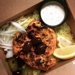 Zaki Grill - 11 Photos & 11 Reviews - Food Trucks - 1551 N High St ...