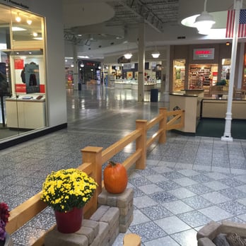 Northtowne Mall - Shopping Centers - 1500 N Clinton St, Defiance, OH ...