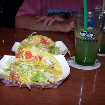 Fat Moose Bar & Grill - 37 Photos & 74 Reviews - Dive Bars - 1382 Lewis ...