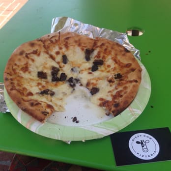 Dizzy Cow Pizzeria - 18 Photos & 25 Reviews - Food Trucks - Oldtown ...