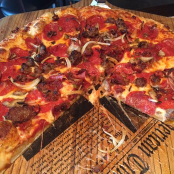 Two Cities Pizza Company - 109 Photos & 127 Reviews - Pizza - 202 W ...