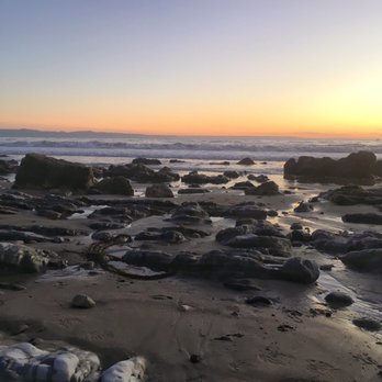Arroyo Burro Beach - 440 Photos & 212 Reviews - Beaches - 2981 1/2 ...