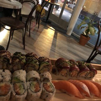 Tuna Bar - 83 Photos & 60 Reviews - Japanese - 205 Race St ...