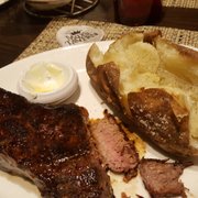 Max’s Tavern - 100 Photos & 182 Reviews - Pubs - 1000 W Columbus Ave ...