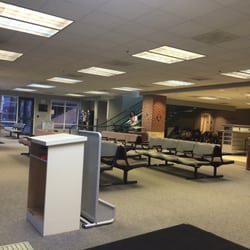 Lynchburg Regional Airport - 10 Photos & 30 Reviews - Airports - 350 ...