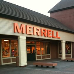 Merrell - 23 Reviews - Shoe Stores - 234 Nut Tree Rd, Vacaville, CA ...