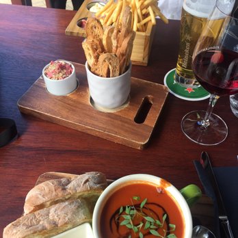 Fiddlesticks - 41 Photos & 27 Reviews - Bistros - 48 Worcester Blvd ...