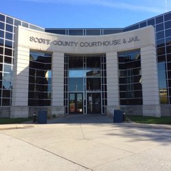 Scott County Jail - Jails & Prisons - 400 W 4th St, Davenport, IA ...