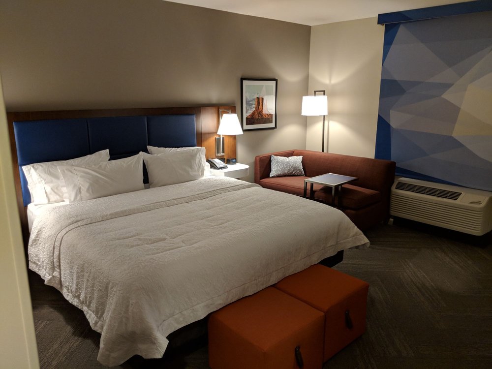 Hampton Inn & Suites Phoenix Downtown - 53 Photos & 11 Reviews - Hotels ...
