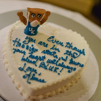 Sweet Stuff Bakery - 50 Photos & 25 Reviews - Bakeries - 323 E Spring ...