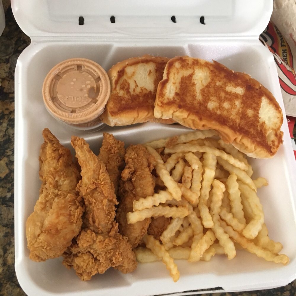 Raising Cane’s Chicken Fingers - 32 Photos & 48 Reviews - Chicken Wings ...