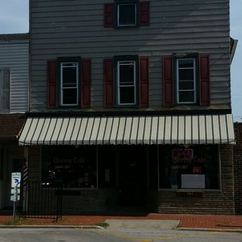 Quarry Cafe - 14 Photos - Breakfast & Brunch - 161 Park Ave, Amherst ...