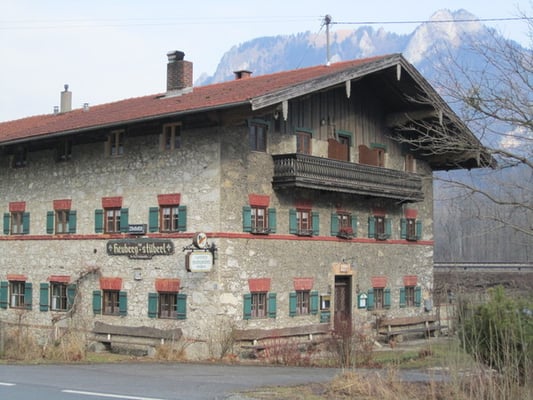 Gasthaus Heubergstüberl - Bavarian - Kufsteiner Str. 155, Flintsbach am ...