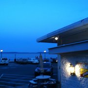 Promenade Grille - 22 Photos & 19 Reviews - Seafood - 352 Commerce St ...