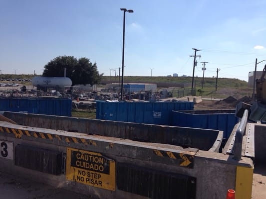 Waste Dump - Recycling Center - 2500 Brennan Ave, Northeast, Fort Worth ...