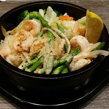 Chow-Ya - 95 Photos & 90 Reviews - Asian Fusion - 713 E Ocean Ave ...