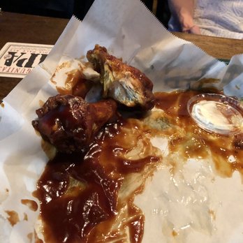 Ba-Da Wings - 19 Photos & 52 Reviews - Chicken Wings - 6300 Creedmoor ...