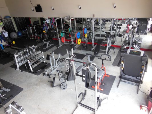 Dungeon Fitness Facility - Trainers - 18703 W Little York Rd, Katy, TX ...