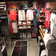 SPiN Philadelphia - 57 Photos & 50 Reviews - American (New) - 211 S ...