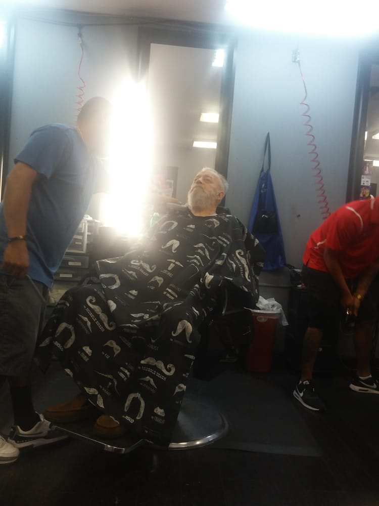 The Stache Lounge - 21 Photos - Barbers - 7401 White Ln, Bakersfield ...