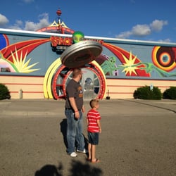 Space Aliens Grill & Bar - 51 Photos & 56 Reviews - Pizza - 1840 45th ...