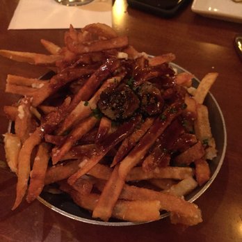 Le Cellier Steakhouse - 977 Photos & 539 Reviews - Steakhouses - 1510 N ...