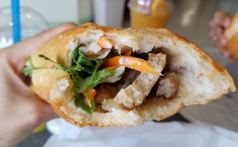 Mys Vietnamese Sandwiches and Deli - 92 Photos & 89 Reviews ...