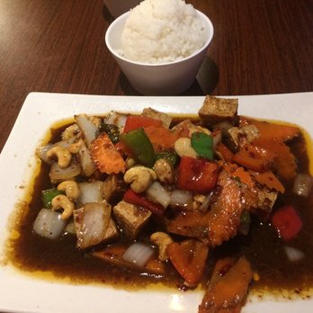 Chaang Thai - 94 Photos & 142 Reviews - Thai - 7525 N Academy Blvd ...
