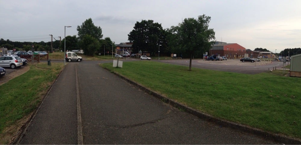 East Surrey Hospital - Hospitals - Canada Ave Rh1 5Rh, Redhill, Surrey ...