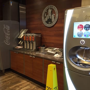 Wendy’s - 19 Photos & 38 Reviews - Burgers - 83 Main Ave, Clifton, NJ ...