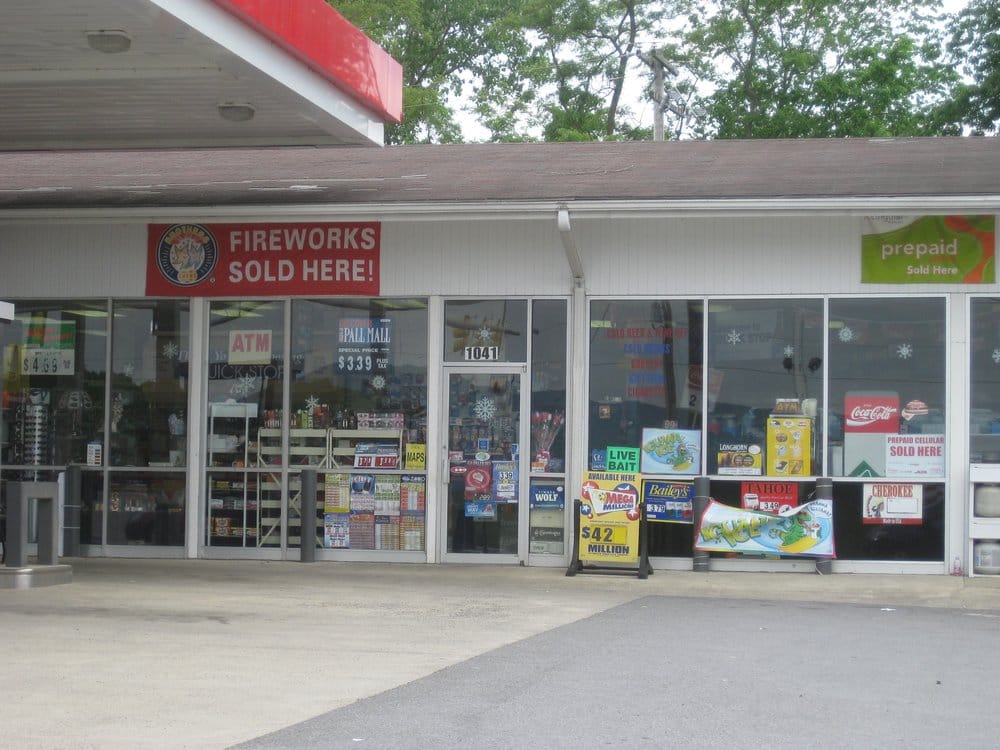 Family Convenience Store/Exxon - Convenience Stores - 1041 US Highway ...