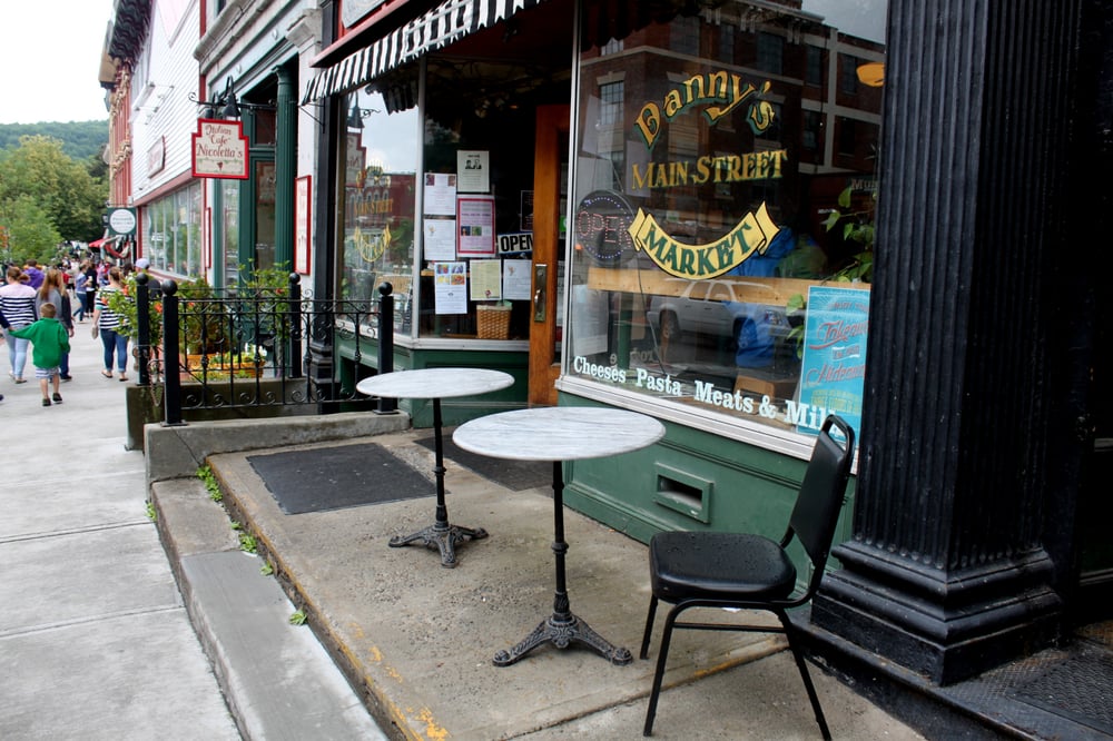Danny’s Main Street Market - 26 Reviews - Delis - 92 Main St ...