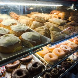 Happy Donuts - 145 Photos & 293 Reviews - Donuts - 3916 El Camino Real ...