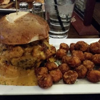 Cowbell Burger & Whiskey Bar - 376 Photos & 514 Reviews - Burgers - 201 ...