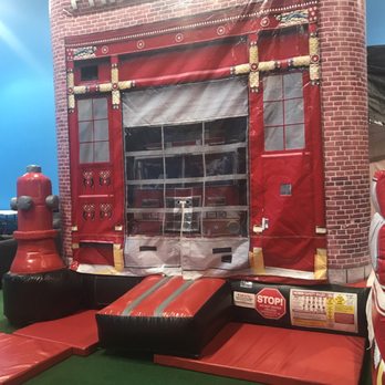 Play City - 52 Photos & 22 Reviews - Kids Activities - 871 Showroom Pl ...