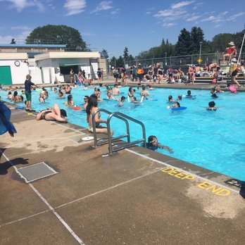 Oliver Outdoor Pool - 10 Photos - Swimming Pools - 10315 119 Street NW ...