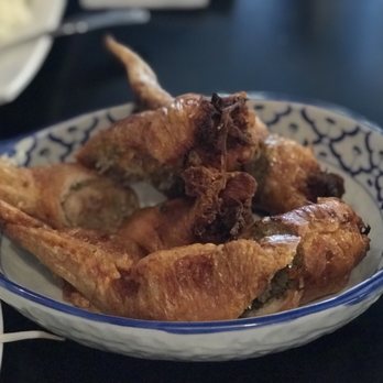 Muang Thai - 59 Photos & 61 Reviews - Thai - 2637 N Clairemont Ave, Eau ...