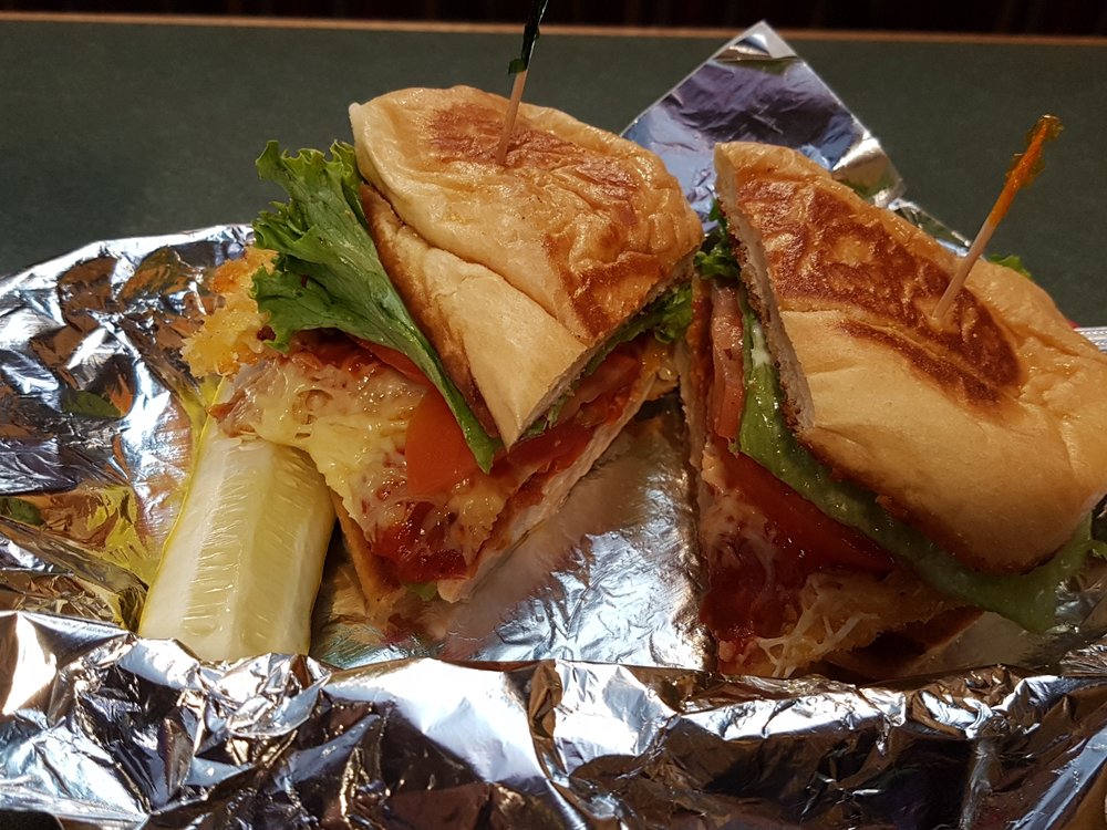 Apogee Pub & Eatery - 23 Photos & 98 Reviews - American (Traditional ...