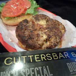 Cutter’s Bar & Grill - Order Online - 61 Photos & 58 Reviews - Sports ...