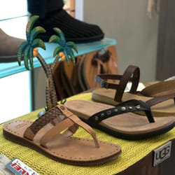 Boot World - 13 Photos & 12 Reviews - Shoe Stores - 638 Palomar St ...