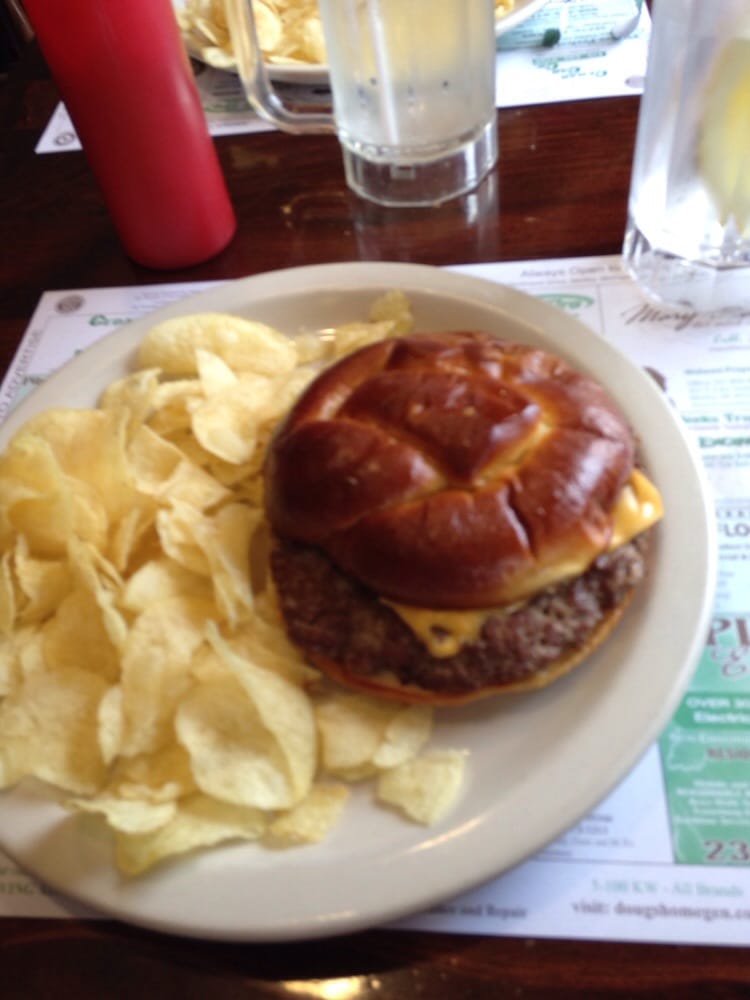 Moe-Z Inn - 11 Reviews - Diners - 249 N Cass St, Morley, MI ...