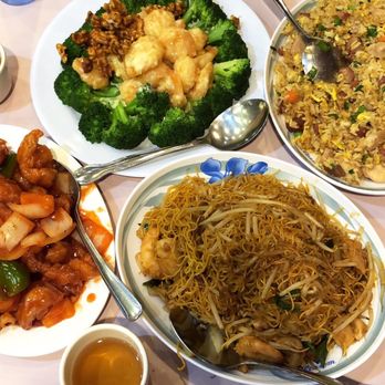 Jade Wok - 224 Photos & 179 Reviews - Chinese - 625 W College St ...