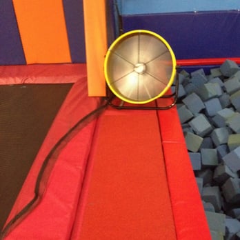 JumpTime - 45 Photos & 28 Reviews - Trampoline Parks - 2805 E Franklin ...