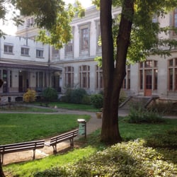 Université Lumière Lyon 2 - 11 Photos & 11 Reviews - Colleges ...