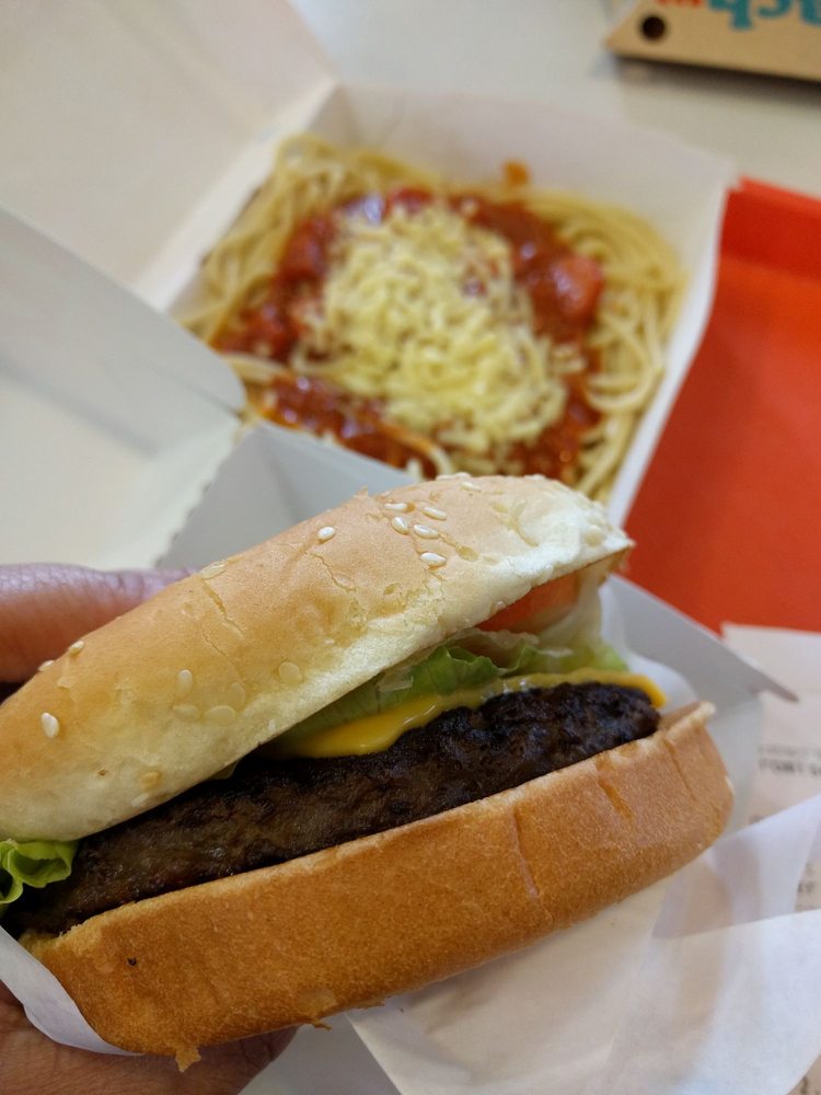 Jollibee - 184 Photos & 164 Reviews - Fast Food - 3890 S Maryland Pkwy ...